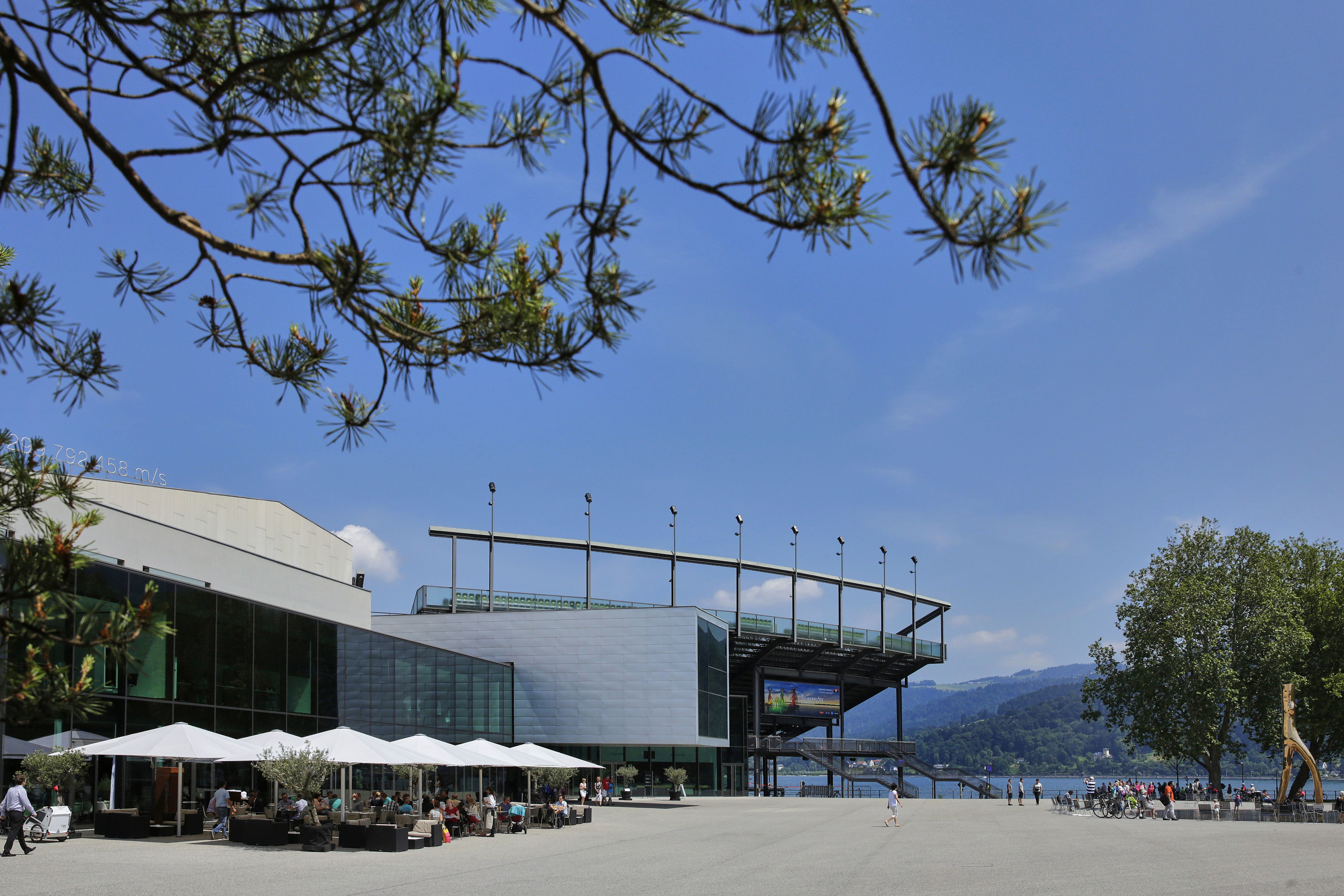 Restaurant buehnedrei im Festspielhaus Bregenz